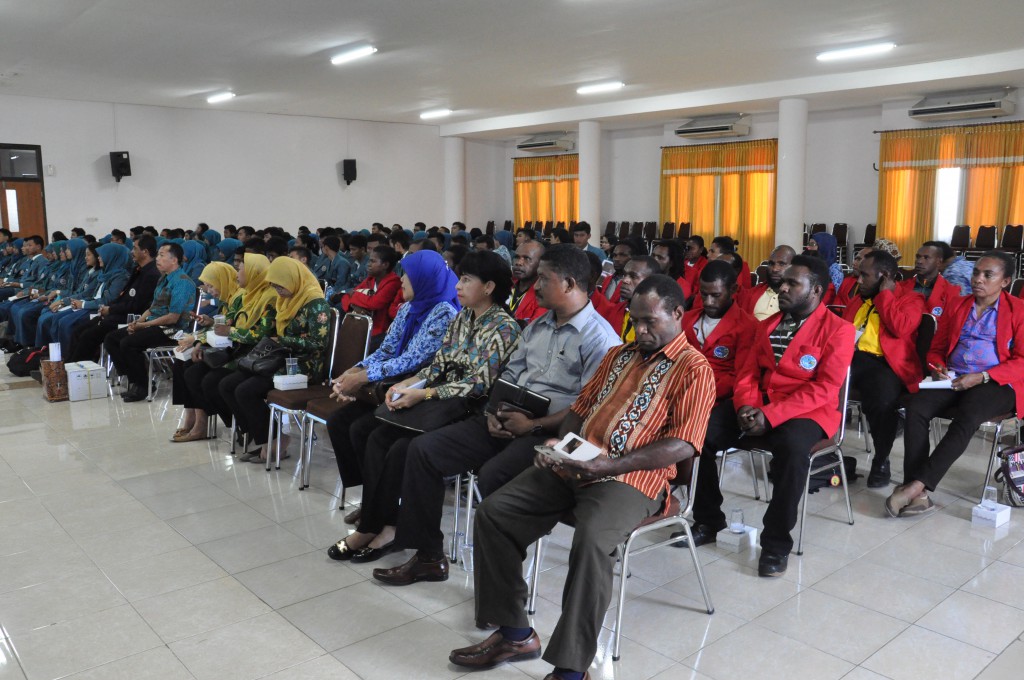 Studi Banding SMA Negeri 1 Boyolangu dan Universitas Satya Wiyata ...