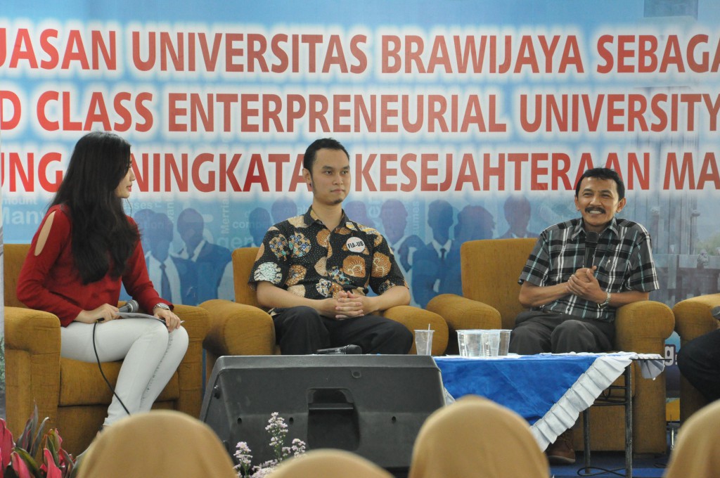 Sosialisasi FIA UB di UB Expo Beberkan Prospek Kerja Lulusannya ...